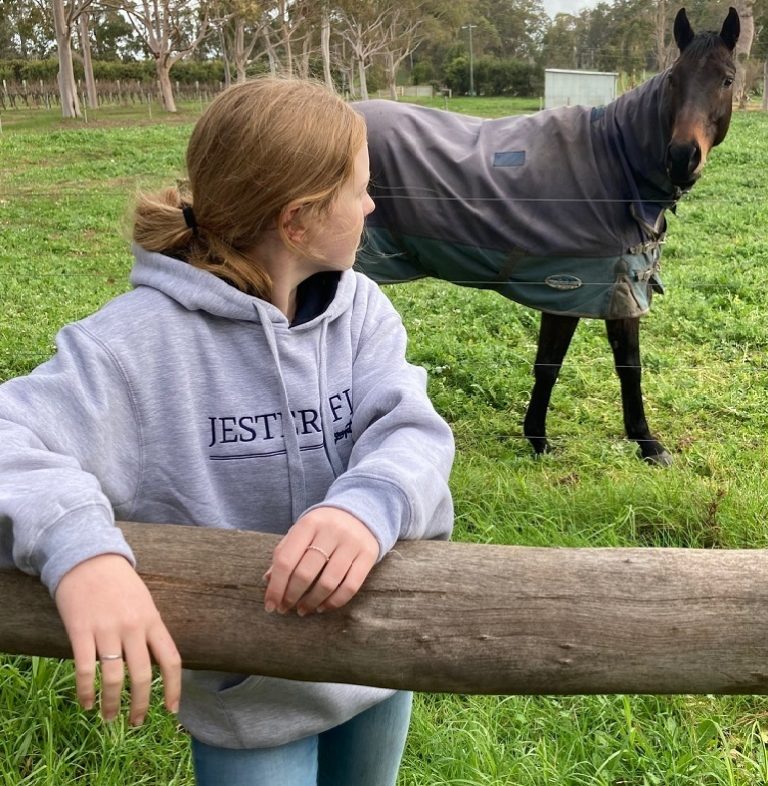 » Jesters Flat Hoodie – GreyJesters Flat